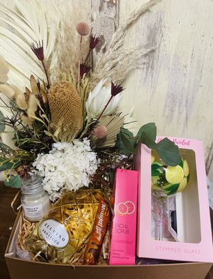 Starcut Flowers